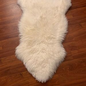 Pottery Barn | Accents | Pottery Barn Sheep Skin Rug 2x3 | Poshmark